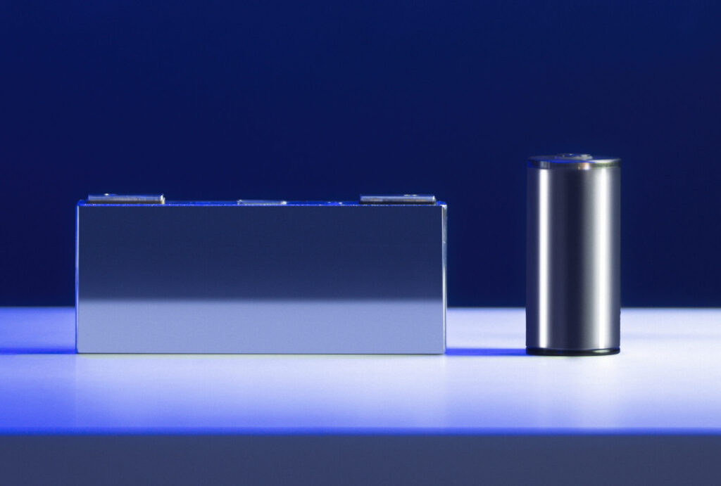 BMW Group to Use Innovative Round BMW Battery Cells in NEUE KLASSE from ...